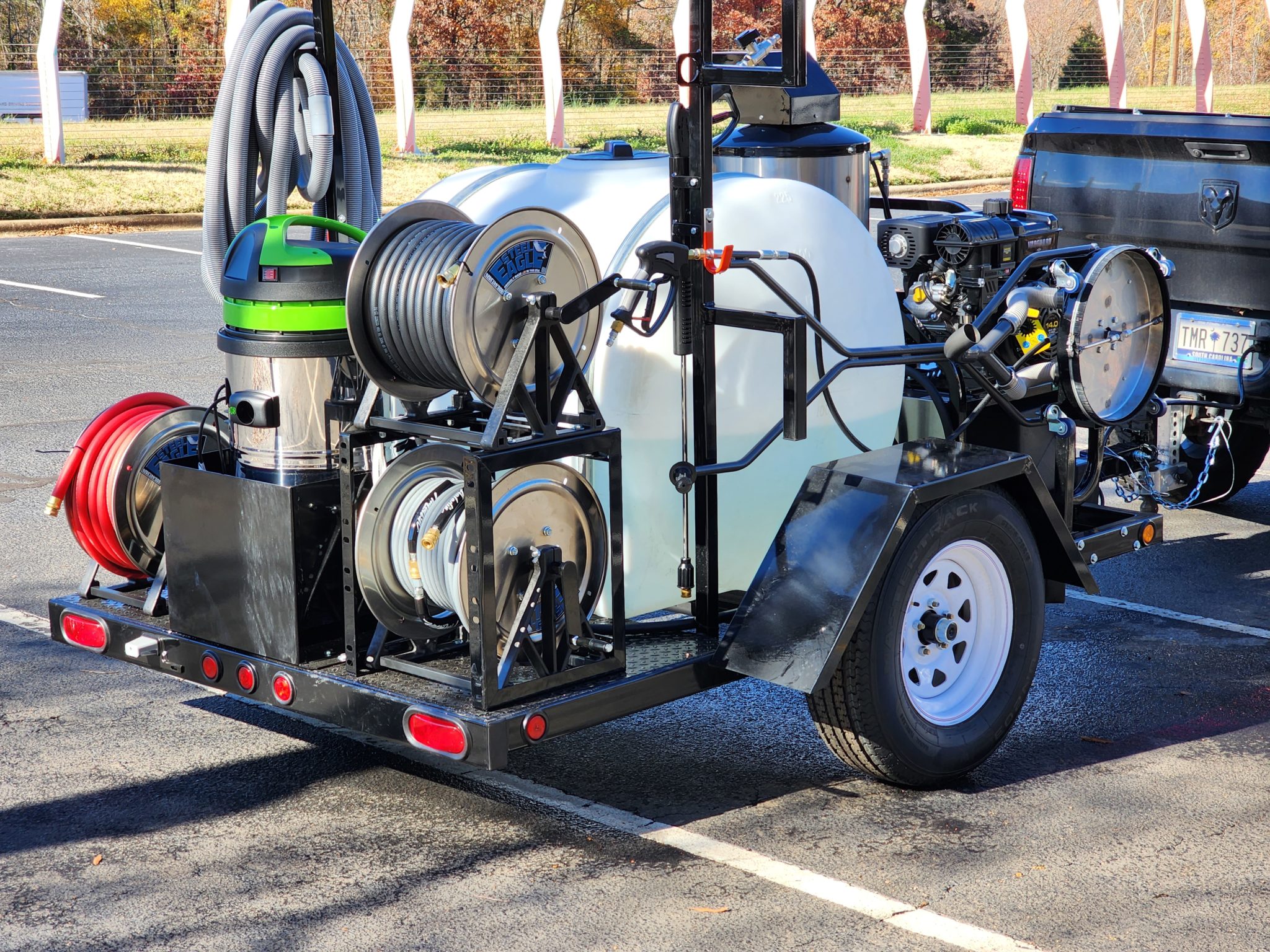 Benefits of Pressure Washing Commercial Buildings