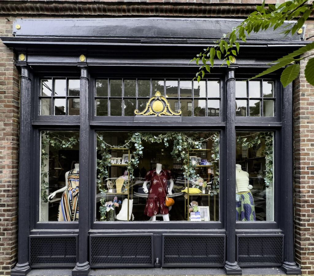 Storefront Window Cleaning: Boost Curb Appeal This Holiday